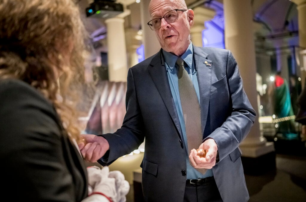 Barry Sharpless – Podcast - NobelPrize.org