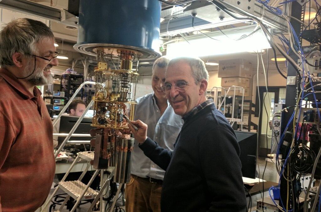 High hopes for quantum technologies - NobelPrize.org