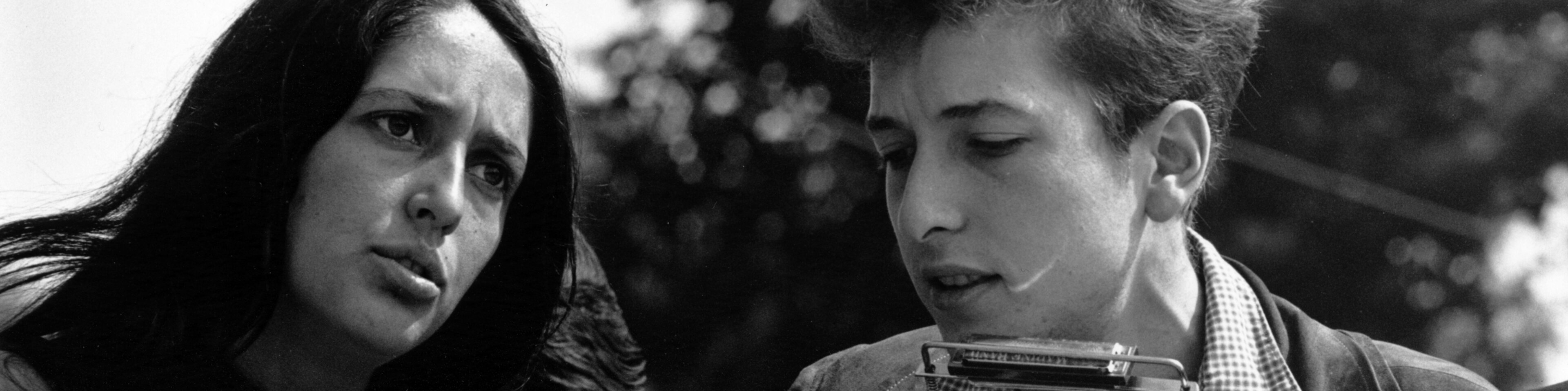 Fighting oppression with poetry - NobelPrize.org